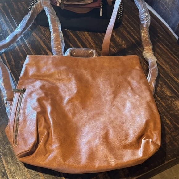 thirty-one | Bags | Thirtyone Tan Leather Backpack | Poshmark